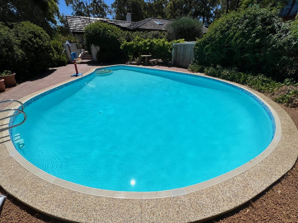 Shop Online Crisp White Pool Paint kit in $198.00 | BG Coatings